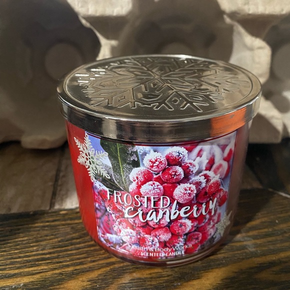 Bath & Body Works | Accents | Bath Body Works Frosted Cranberry 3wick ...